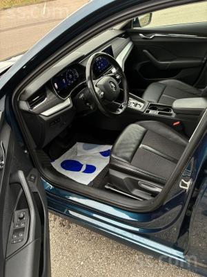 Blue Skoda Octavia 2022 in Riga, with an engine capacity of 2.00 L and mileage of 119 thousand km for 16800 €, photo 9 on AUTOMOTO.COM.LV