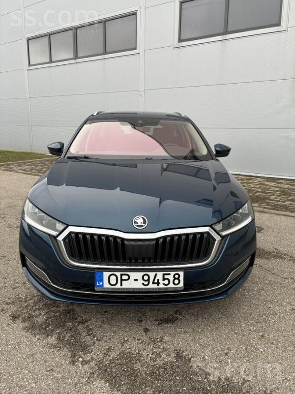 Blue Skoda Octavia 2022 in Riga, with an engine capacity of 2.00 L and mileage of 119 thousand km for 16800 €, photo 4 on AUTOMOTO.COM.LV