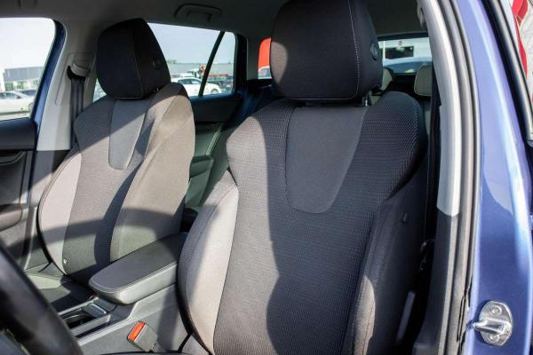 Blue Skoda Octavia 2023 in Kaunas, with an engine capacity of 1.97 L and mileage of 209 thousand km for 16800 €, photo 11 on AUTOMOTO.COM.LV