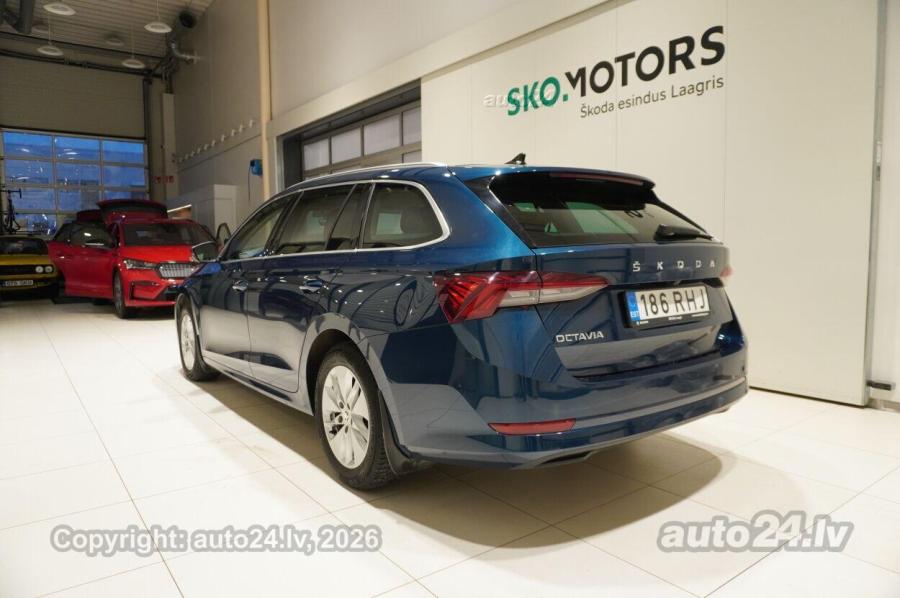 Zils Skoda Octavia 2023 Tallina, ar dzinēja tilpumu 1.50 L un nobraukumu 112 tūkst. km par 17900 €, foto 4 vietnē AUTOMOTO.COM.LV
