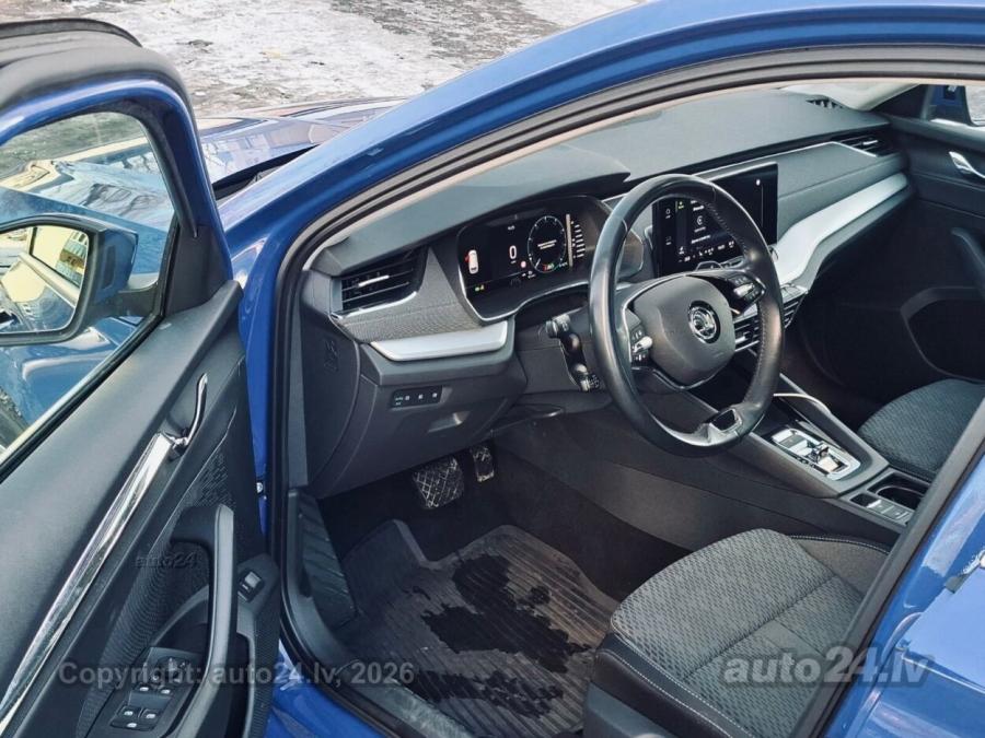 Zils Skoda Octavia 2023 Tallina, ar dzinēja tilpumu 1.50 L un nobraukumu 120 tūkst. km par 14950 €, foto 9 vietnē AUTOMOTO.COM.LV