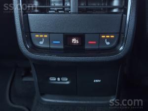 Blue Skoda Octavia 2023 in Riga, with an engine capacity of 1.40 L and mileage of 35 thousand km for 24980 €, photo 14 on AUTOMOTO.COM.LV