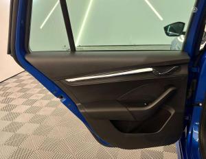 Zils Skoda Octavia 2023 Marijampole, ar dzinēja tilpumu 1.97 L un nobraukumu 123 tūkst. km par 21500 €, foto 27 vietnē AUTOMOTO.COM.LV