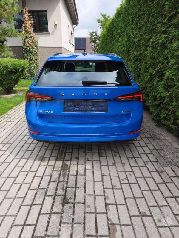 Blue Skoda Octavia 2023 in Kalvarija, with an engine capacity of 1.50 L and mileage of 125 thousand km for 15549 €, photo 9 on AUTOMOTO.COM.LV