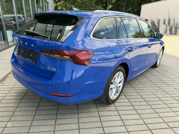 Blue Skoda Octavia 2023 in Kaunas, with an engine capacity of 1.00 L and mileage of 188 thousand km for 14400 €, photo 3 on AUTOMOTO.COM.LV
