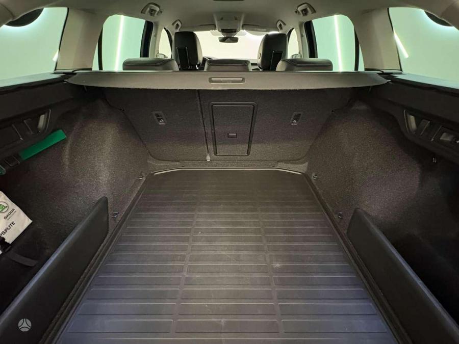 Zils Skoda Octavia 2023 Marijampole, ar dzinēja tilpumu 1.97 L un nobraukumu 123 tūkst. km par 20450 €, foto 37 vietnē AUTOMOTO.COM.LV