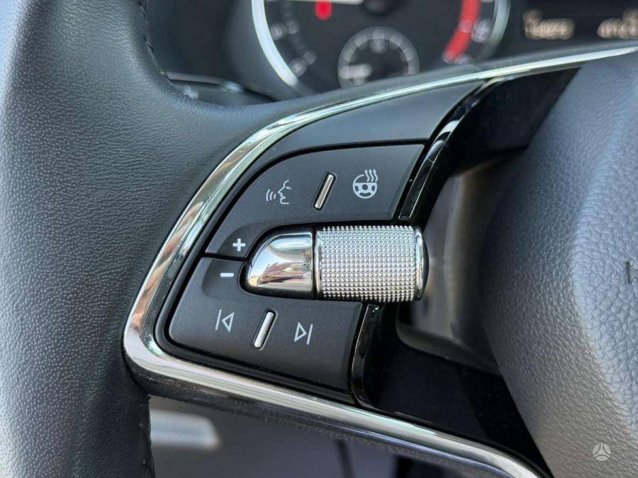 Blue Skoda Octavia 2023 in Vilnius, with an engine capacity of 1.97 L and mileage of 195 thousand km for 13999 €, photo 32 on AUTOMOTO.COM.LV
