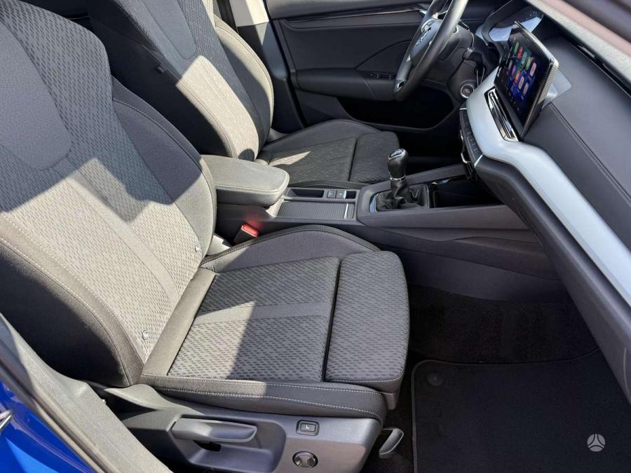 Blue Skoda Octavia 2023 in Vilnius, with an engine capacity of 1.97 L and mileage of 195 thousand km for 13999 €, photo 35 on AUTOMOTO.COM.LV