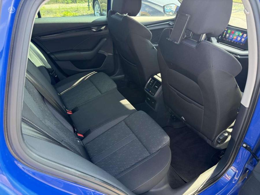 Blue Skoda Octavia 2023 in Vilnius, with an engine capacity of 1.97 L and mileage of 195 thousand km for 13999 €, photo 45 on AUTOMOTO.COM.LV