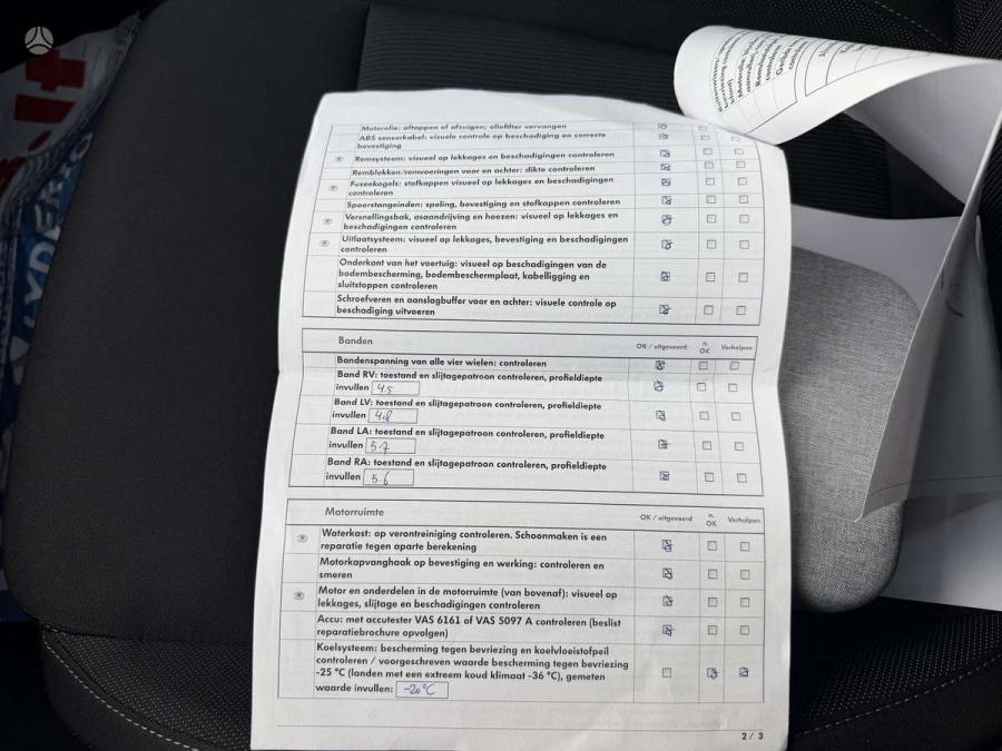 Синий Шкода Октавия 2023 в Каунас, объемом двигателя 1.00 л и пробегом 197 тыс. км за 13000 €, фото 52 на AUTOMOTO.COM.LV