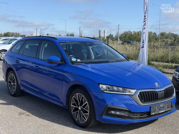 Blue Skoda Octavia 2023 in Vilnius, with an engine capacity of 2.00 L and mileage of 195 thousand km for 13999 €, photo 1 on AUTOMOTO.COM.LV