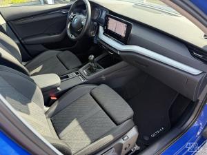 Blue Skoda Octavia 2023 in Vilnius, with an engine capacity of 2.00 L and mileage of 195 thousand km for 13999 €, photo 31 on AUTOMOTO.COM.LV