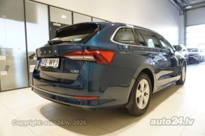 Blue Skoda Octavia 2024 in Tallinn, with an engine capacity of 1.50 L and mileage of 19 thousand km for 24500 €, photo 4 on AUTOMOTO.COM.LV