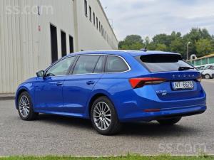 Blue Skoda Octavia 2024 in Riga, with an engine capacity of 2.00 L and mileage of 41 thousand km for 22790 €, photo 6 on AUTOMOTO.COM.LV