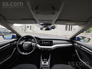 Blue Skoda Octavia 2024 in Riga, with an engine capacity of 2.00 L and mileage of 41 thousand km for 22790 €, photo 12 on AUTOMOTO.COM.LV