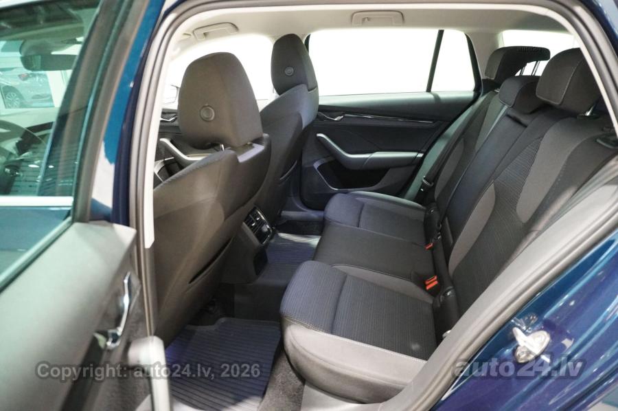 Blue Skoda Octavia 2024 in Tallinn, with an engine capacity of 1.50 L and mileage of 55 thousand km for 21500 €, photo 8 on AUTOMOTO.COM.LV