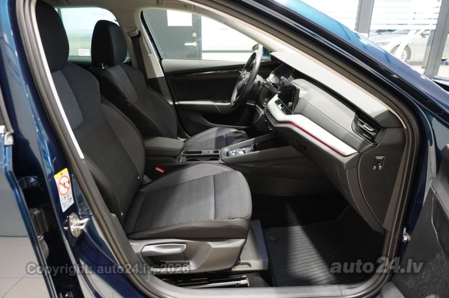 Blue Skoda Octavia 2024 in Tallinn, with an engine capacity of 1.50 L and mileage of 55 thousand km for 21500 €, photo 12 on AUTOMOTO.COM.LV