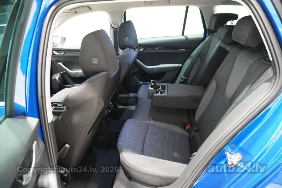 Zils Skoda Octavia 2026 Tallina, ar dzinēja tilpumu 2.00 L un nobraukumu 2 tūkst. km par 33900 €, foto 11 vietnē AUTOMOTO.COM.LV