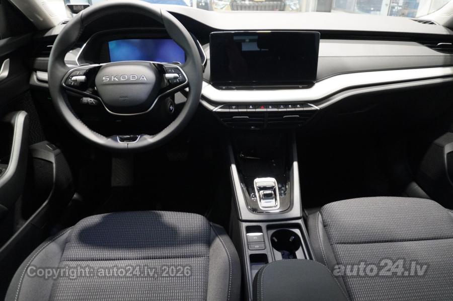 Zils Skoda Octavia 2026 Tallina, ar dzinēja tilpumu 2.00 L un nobraukumu 2 tūkst. km par 33900 €, foto 13 vietnē AUTOMOTO.COM.LV