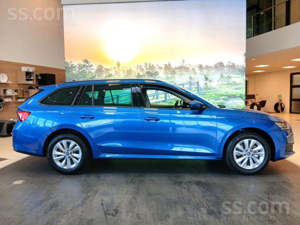 Zils Skoda Octavia 2026 Rīga, ar dzinēja tilpumu 1.50 L un nobraukumu 0 tūkst. km par 26873 €, foto 3 vietnē AUTOMOTO.COM.LV