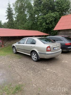 Brown Skoda Octavia 2004 in Riga, with an engine capacity of 1.80 L and mileage of 279 thousand km for 1500 €, photo 3 on AUTOMOTO.COM.LV