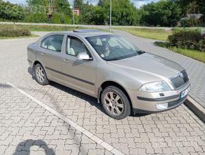 Brūns Skoda Octavia 2005 Saldus, ar dzinēja tilpumu 2.00 L un nobraukumu 246 tūkst. km par 990 €, foto 3 vietnē AUTOMOTO.COM.LV