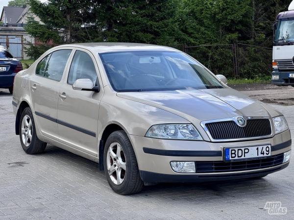 Brown Skoda Octavia 2005 in Kretinga, with an engine capacity of 1.60 L and mileage of 138 thousand km for 1250 €, photo 3 on AUTOMOTO.COM.LV
