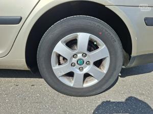 Brūns Skoda Octavia 2005 Panevēža, ar dzinēja tilpumu 1.90 L un nobraukumu 595 tūkst. km par 1630 €, foto 8 vietnē AUTOMOTO.COM.LV