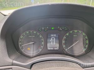 Brūns Skoda Octavia 2007 Valka, ar dzinēja tilpumu 1.60 L un nobraukumu 393 tūkst. km par 520 €, foto 8 vietnē AUTOMOTO.COM.LV