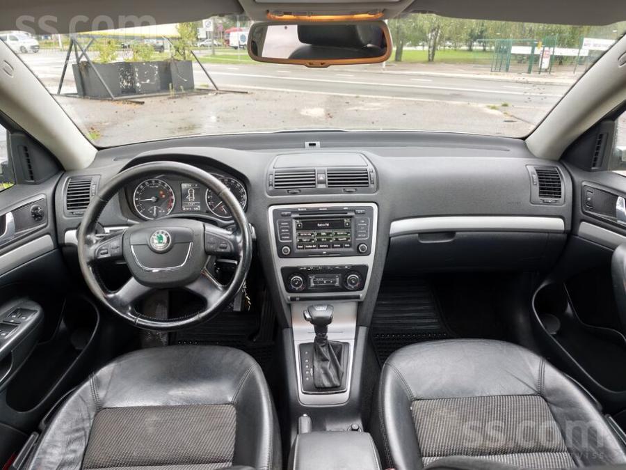 Brūns Skoda Octavia 2009 Rīga, ar dzinēja tilpumu 2.00 L un nobraukumu 282 tūkst. km par 2350 €, foto 7 vietnē AUTOMOTO.COM.LV