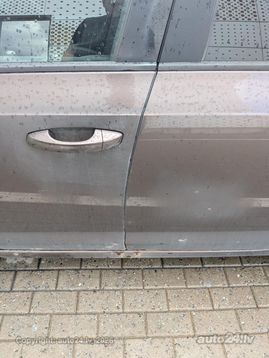 Brūns Skoda Octavia 2013 Viljandi, ar dzinēja tilpumu 1.40 L un nobraukumu 355 tūkst. km par 3500 €, foto 4 vietnē AUTOMOTO.COM.LV