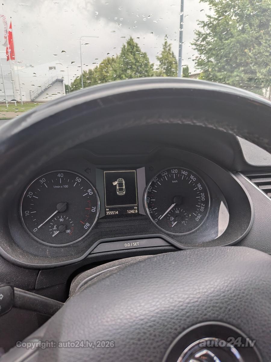 Brūns Skoda Octavia 2013 Viljandi, ar dzinēja tilpumu 1.40 L un nobraukumu 355 tūkst. km par 3500 €, foto 5 vietnē AUTOMOTO.COM.LV