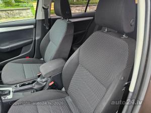Brūns Skoda Octavia 2013 Paide, ar dzinēja tilpumu 1.20 L un nobraukumu 142 tūkst. km par 7250 €, foto 18 vietnē AUTOMOTO.COM.LV