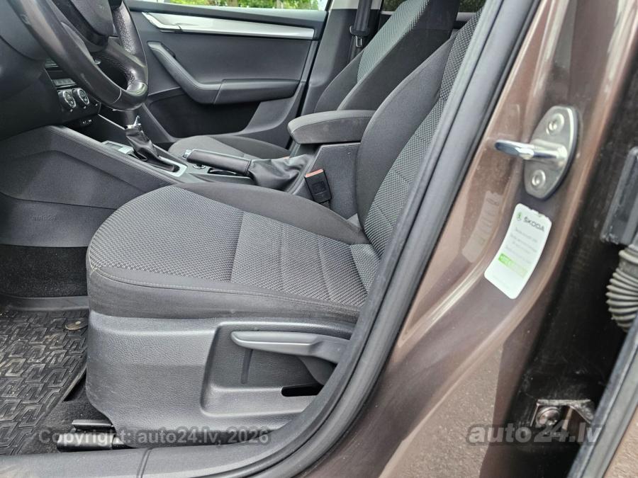 Brūns Skoda Octavia 2013 Paide, ar dzinēja tilpumu 1.20 L un nobraukumu 142 tūkst. km par 7250 €, foto 19 vietnē AUTOMOTO.COM.LV