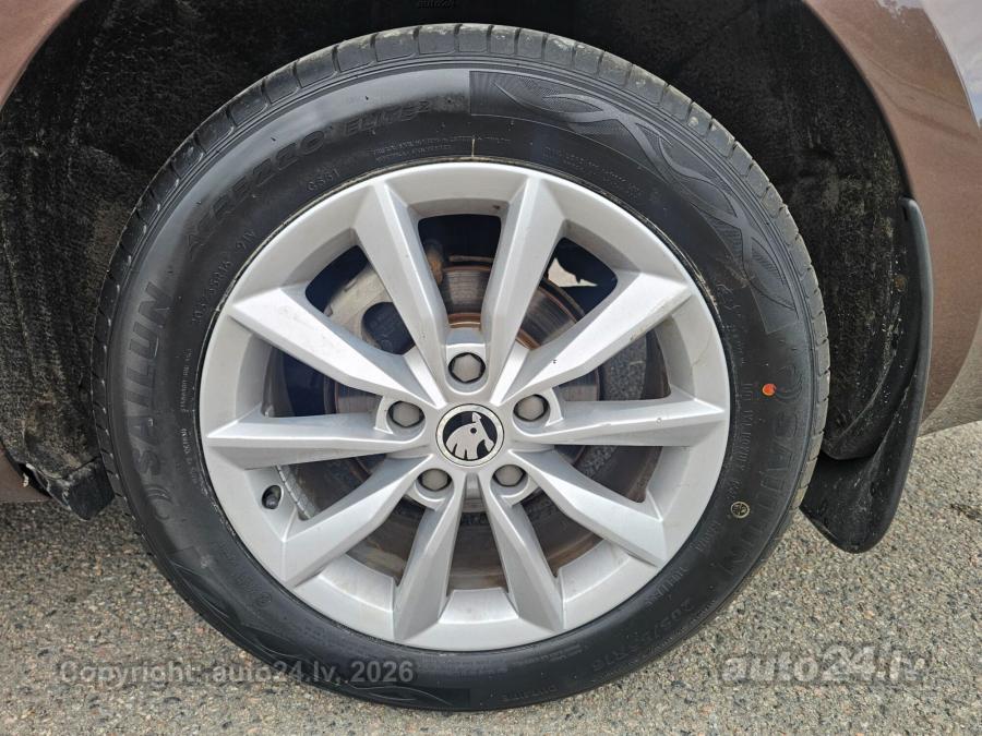 Brūns Skoda Octavia 2013 Paide, ar dzinēja tilpumu 1.20 L un nobraukumu 142 tūkst. km par 7250 €, foto 21 vietnē AUTOMOTO.COM.LV