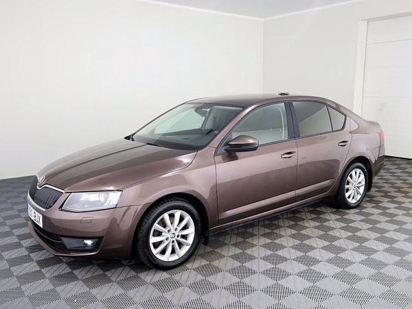 Brown Skoda Octavia 2013 in Tallinn, with an engine capacity of 1.40 L and mileage of 165 thousand km for 4999 €, photo 2 on AUTOMOTO.COM.LV