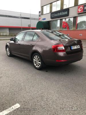 Brown Skoda Octavia 2013 in Tallinn, with an engine capacity of 1.40 L and mileage of 256 thousand km for 4900 €, photo 4 on AUTOMOTO.COM.LV