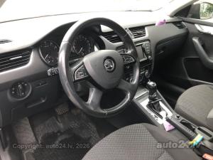 Brown Skoda Octavia 2013 in Tallinn, with an engine capacity of 1.40 L and mileage of 256 thousand km for 4900 €, photo 7 on AUTOMOTO.COM.LV