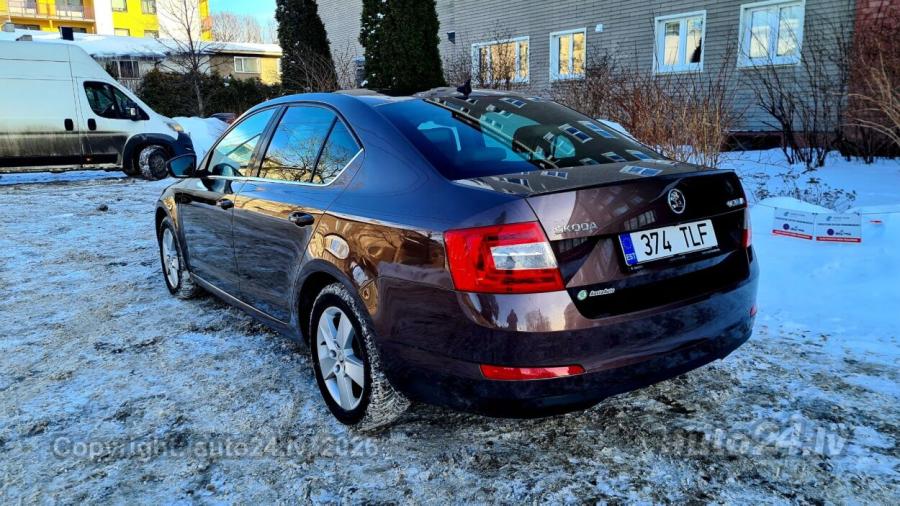 Brown Skoda Octavia 2014 in Tallinn, with an engine capacity of 1.80 L and mileage of 237 thousand km for 6990 €, photo 3 on AUTOMOTO.COM.LV
