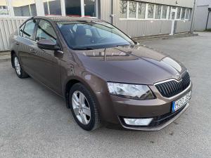 Brown Skoda Octavia 2015 in Kaunas, with an engine capacity of 1.60 L and mileage of 262 thousand km for 3400 €, photo  on AUTOMOTO.COM.LV