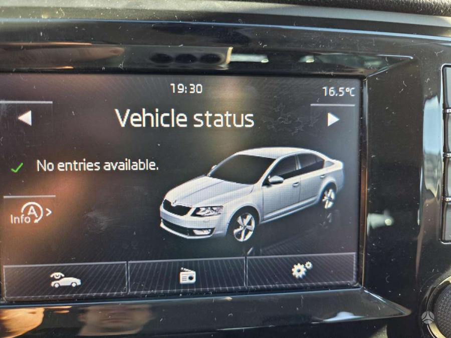 Brown Skoda Octavia 2015 in Vilnius, with an engine capacity of 1.60 L and mileage of 232 thousand km for 6000 €, photo 6 on AUTOMOTO.COM.LV