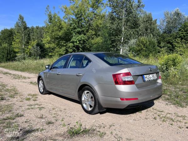 Brūns Skoda Octavia 2015 Viļņa, ar dzinēja tilpumu 1.60 L un nobraukumu 205 tūkst. km par 5500 €, foto 4 vietnē AUTOMOTO.COM.LV