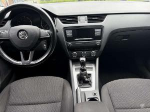 Brūns Skoda Octavia 2016 Viļņa, ar dzinēja tilpumu 1.40 L un nobraukumu 162 tūkst. km par 6800 €, foto 7 vietnē AUTOMOTO.COM.LV