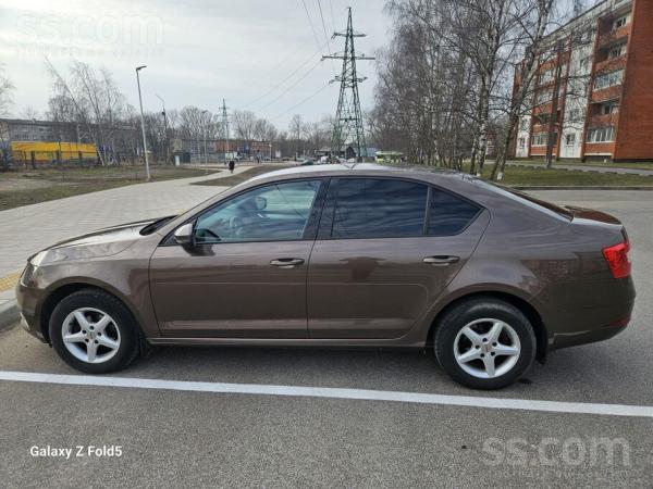 Brūns Skoda Octavia 2018 Rīga, ar dzinēja tilpumu 1.60 L un nobraukumu 54 tūkst. km par 9900 €, foto 4 vietnē AUTOMOTO.COM.LV