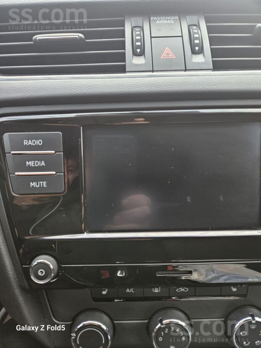 Brūns Skoda Octavia 2018 Rīga, ar dzinēja tilpumu 1.60 L un nobraukumu 54 tūkst. km par 9900 €, foto 8 vietnē AUTOMOTO.COM.LV