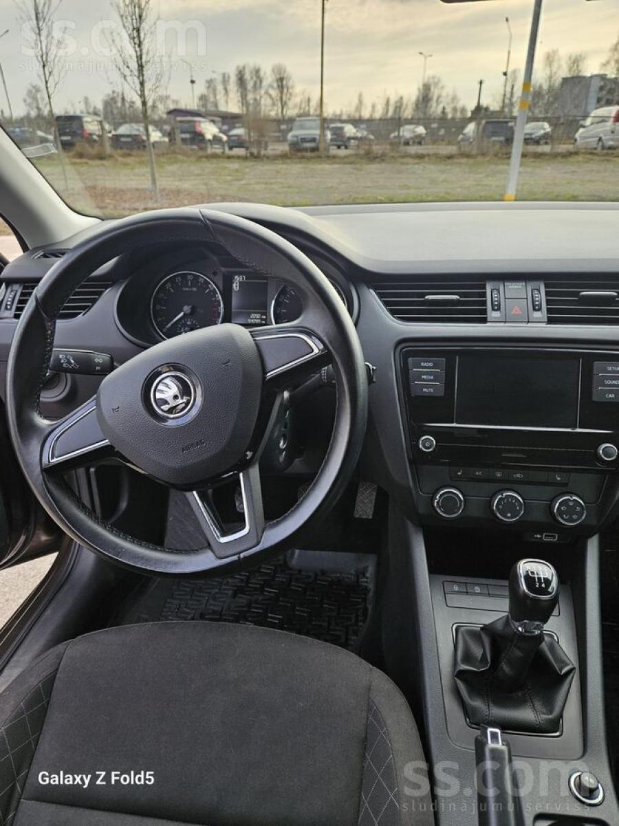 Brūns Skoda Octavia 2018 Rīga, ar dzinēja tilpumu 1.60 L un nobraukumu 54 tūkst. km par 9900 €, foto 15 vietnē AUTOMOTO.COM.LV