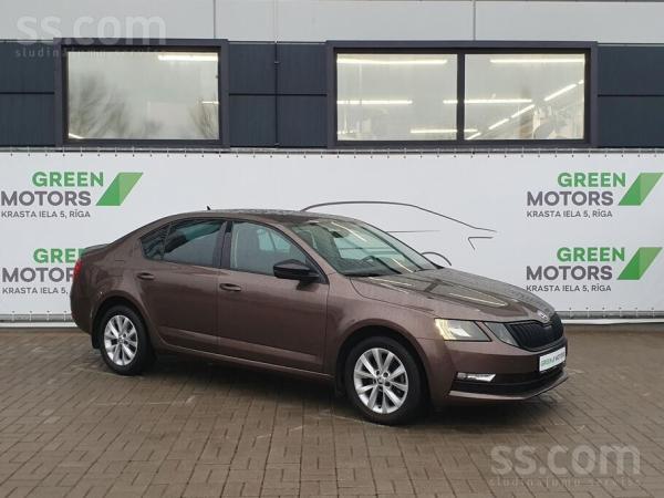 Brown Skoda Octavia 2019 in Riga, with an engine capacity of 1.50 L and mileage of 118 thousand km for 14250 €, photo 2 on AUTOMOTO.COM.LV
