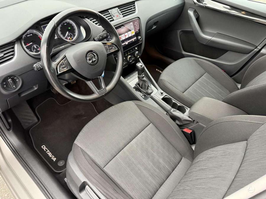 Brūns Skoda Octavia 2019 Viļņa, ar dzinēja tilpumu 1.00 L un nobraukumu 145 tūkst. km par 9350 €, foto 12 vietnē AUTOMOTO.COM.LV