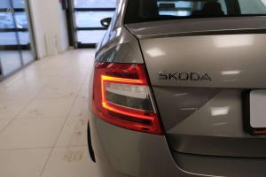 Brown Skoda Octavia 2019 in Vilnius, with an engine capacity of 1.50 L and mileage of 121 thousand km for 10900 €, photo 22 on AUTOMOTO.COM.LV