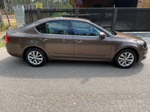 Brown Skoda Octavia 2019 in Riga, with an engine capacity of 1.50 L and mileage of 65 thousand km for 12550 €, photo 3 on AUTOMOTO.COM.LV